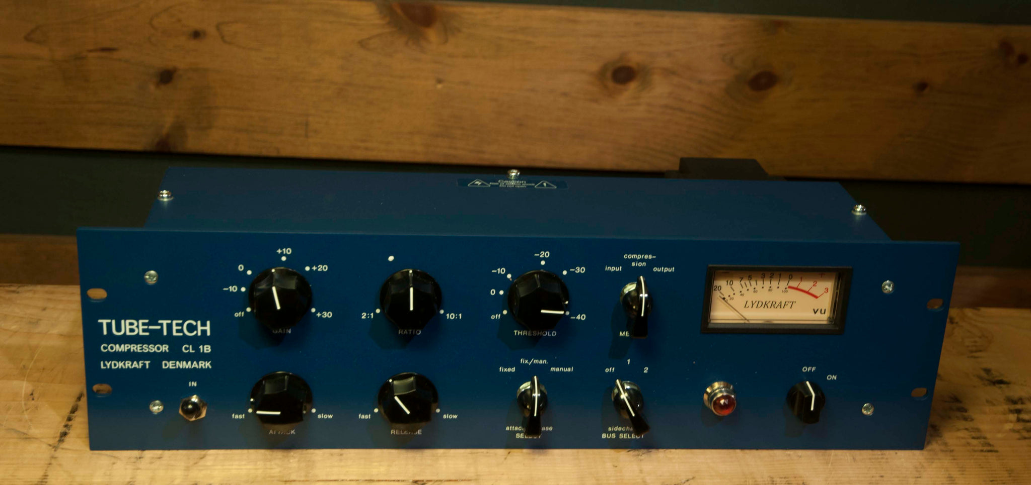 Tubetech CL1B Opto Compressor – Alto Music